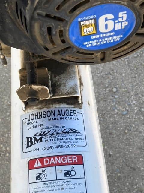 2007 ****UNRESERVED**** 7 " JOHNSON TRANSFER AUGER WITH 6.5 HP ENGINE